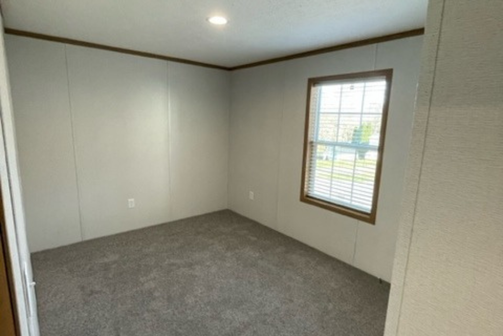 Elegant Beacon Prestige Home for Sale – 2 Bed, 2 Bath